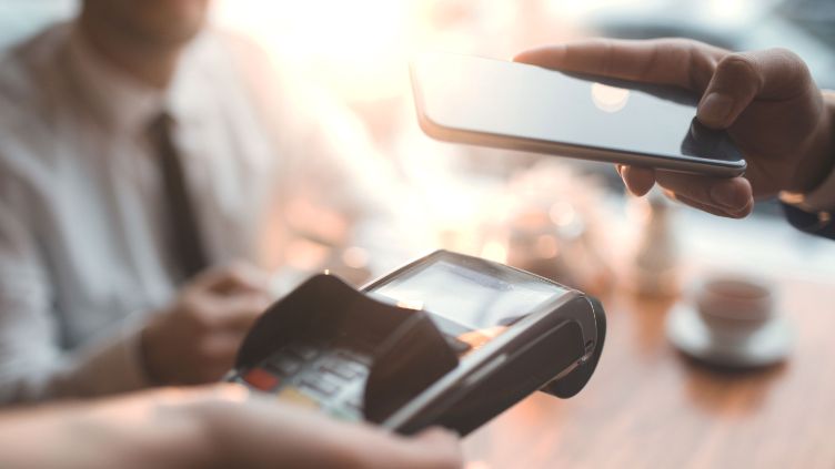 Alles im Blick mit der Swisscard App | American Express Schweiz